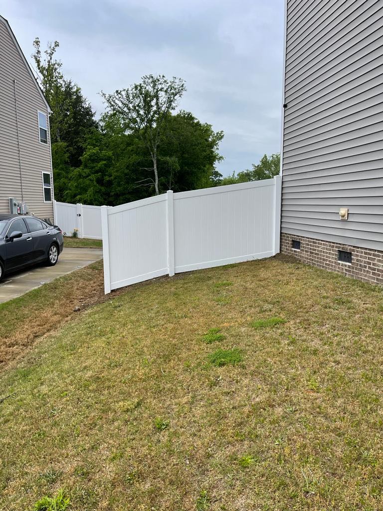 Vinyl Fence - Sunrise Fence