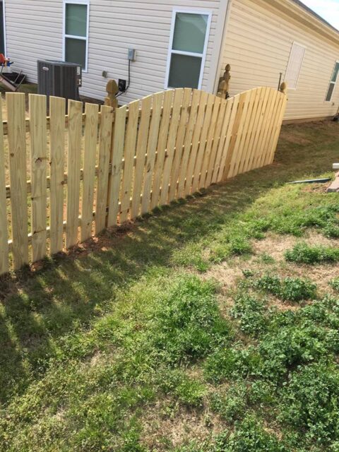Sunrise Picket - Sunrise Fence